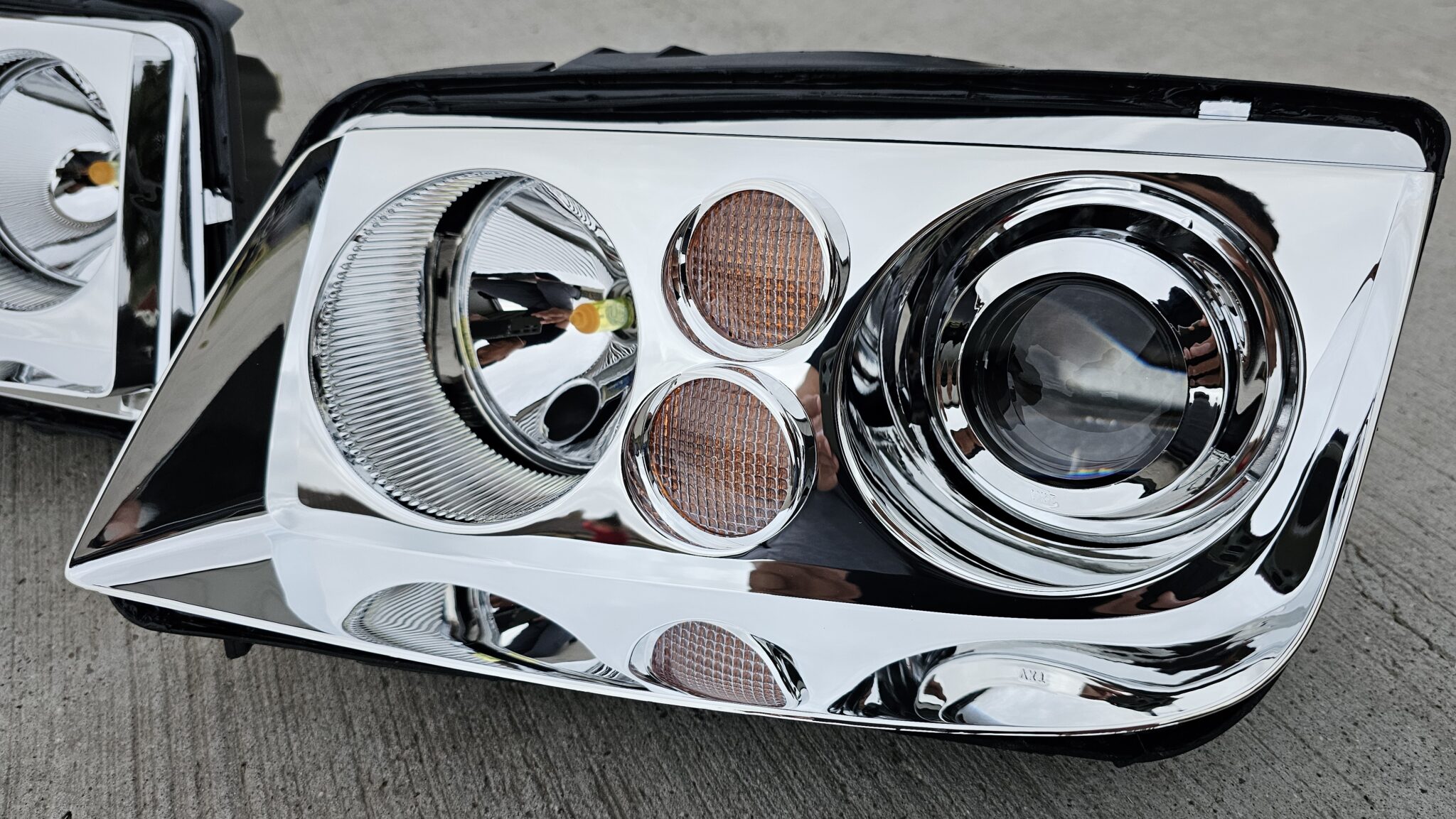 VXT Bi-Xenon / Bi-LED Projector Conversion “Service” for DEPO / HELIX ...